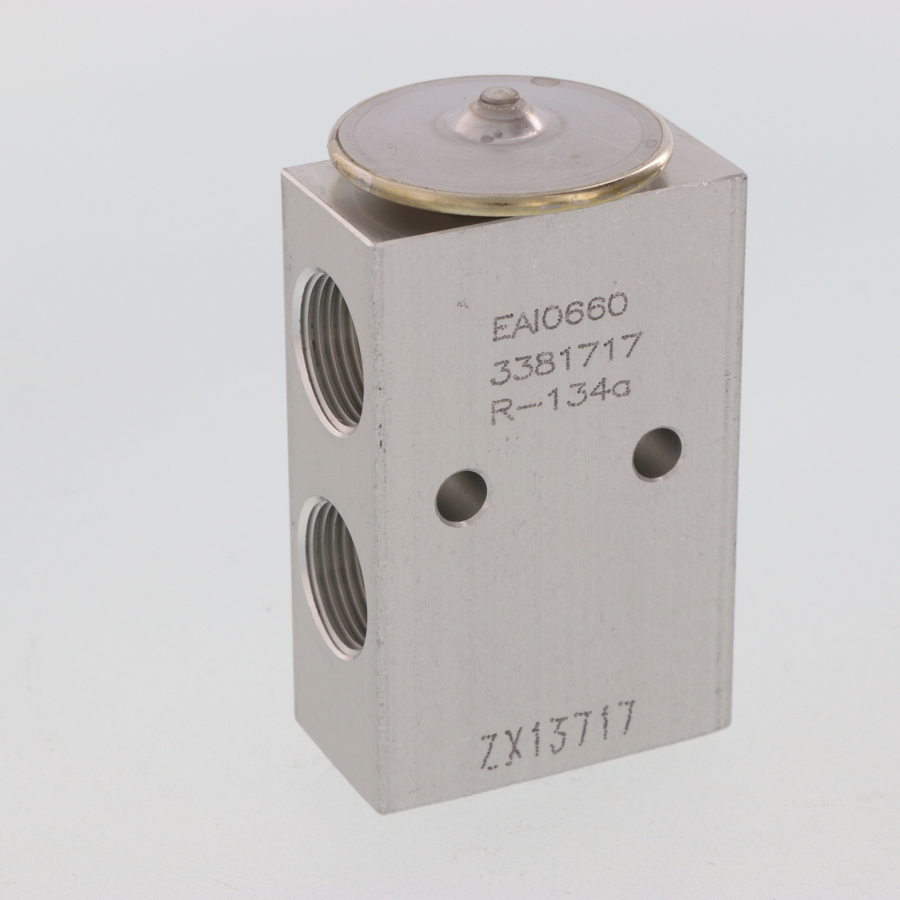 EA10660 | Kenworth® | VALVE-EXP PAD MOUNT | Source One Parts Center